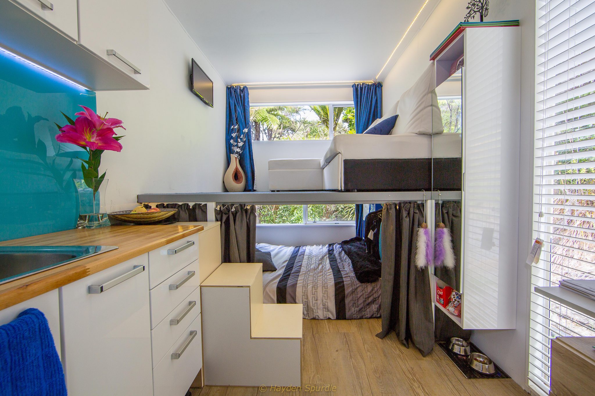10M2 TINY SHIPPING CONTAINER HOME | Container Home Hub